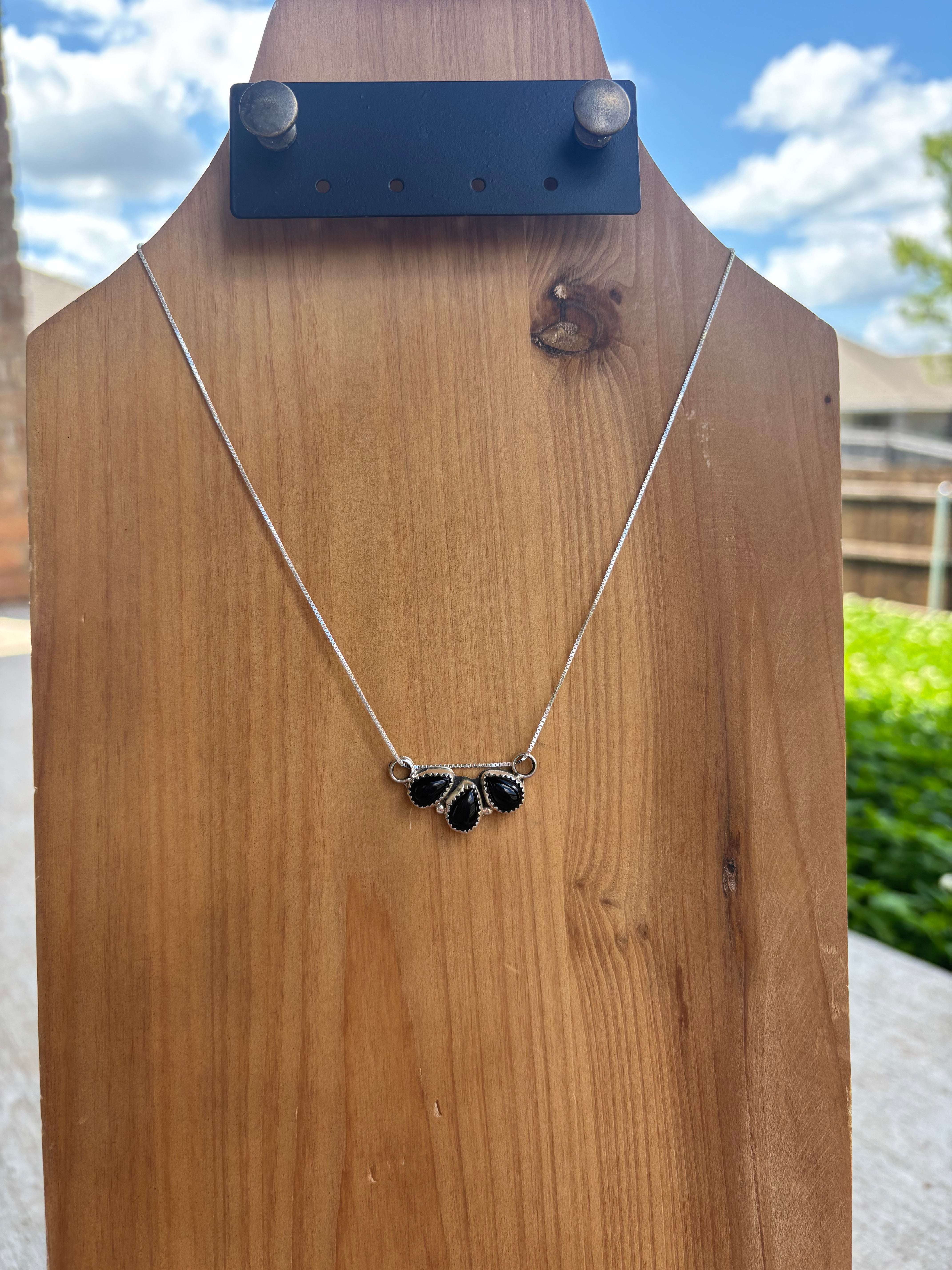 Black Onyx 3-Stone Fan Necklace – Caney Creek & Co.